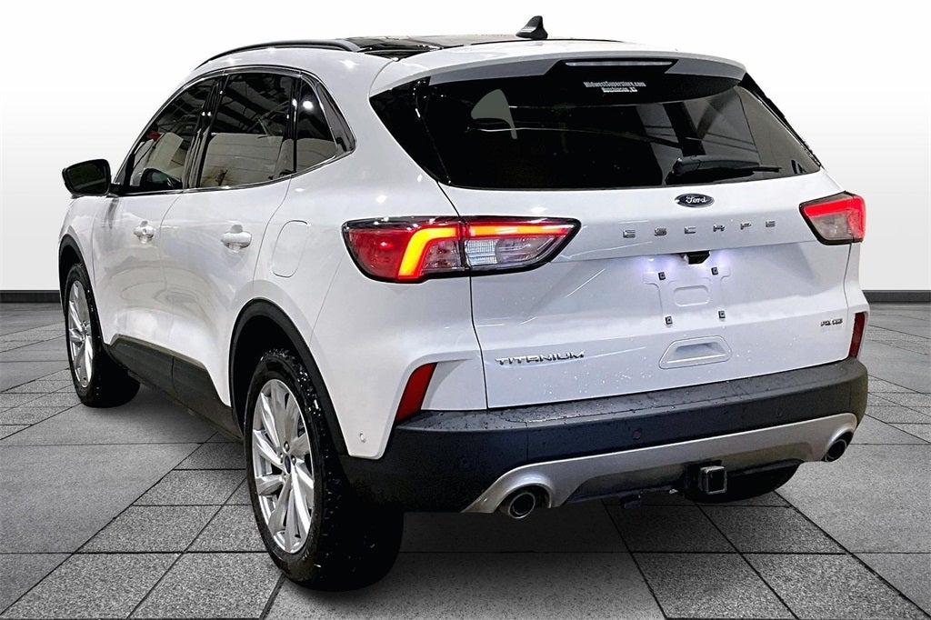 2022 Ford Escape Titanium Hutchinson KS | Midwest Ford 1FMCU9J99NUB51224